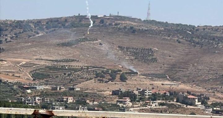 Israeli enemy shells "Harmon" area with four flare bombs | National ...